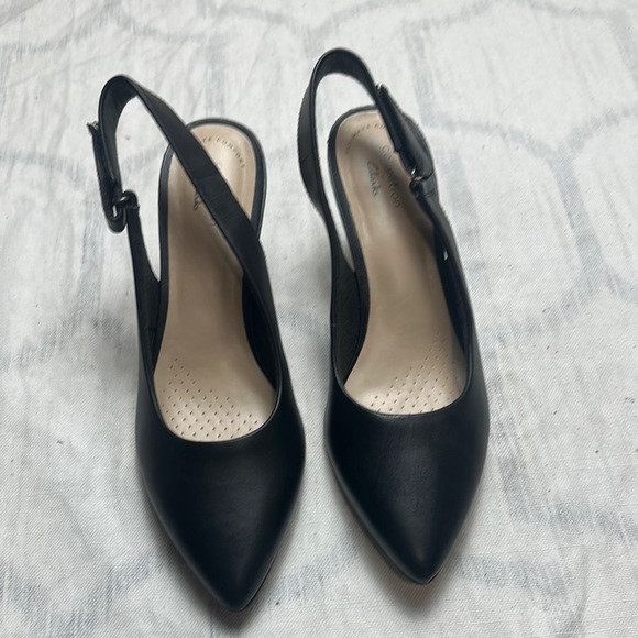 Clarks | Shoes | Clarks Elegant Black Slingback Heels Sz 8 | Poshmark